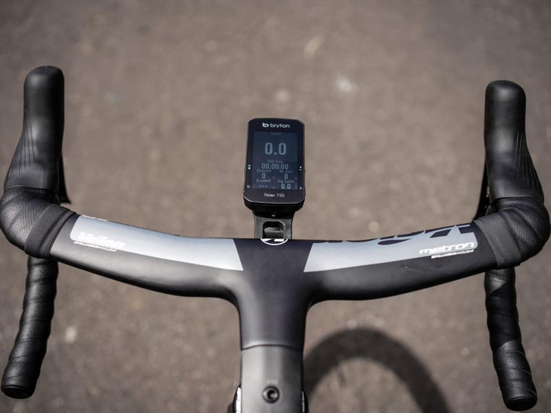 Road Bike Accessories You Must Have For Best Riding - Rodalink