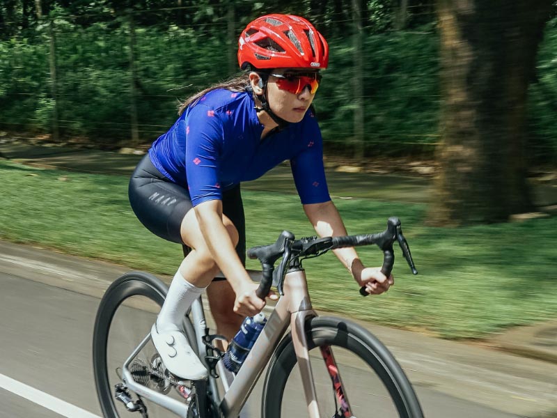 Easy Guide on How to Wash a Bike Helmet for Comfortable Ride - Rodalink