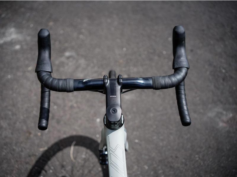 Best Road Bike Handlebars that Can Fit Your Road Bike - Rodalink