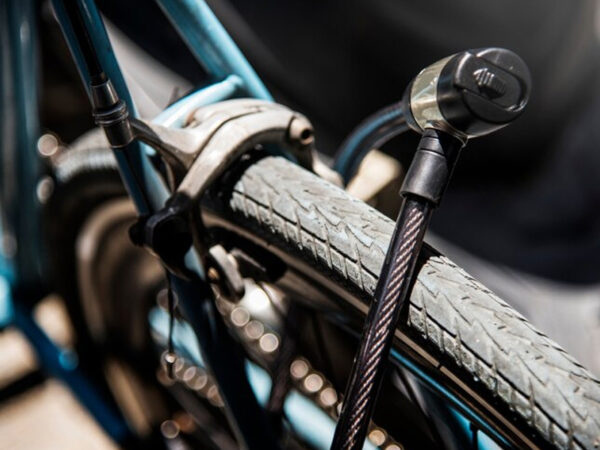 How to Lock Your Folding Bike Properly - Rodalink