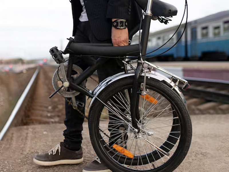 Guides on How to Carry Folding Bikes by Your Travel Needs - Rodalink