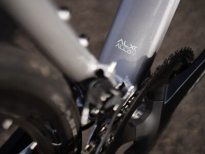 Road Bike Frame Types: Which Material to Choose? - Rodalink