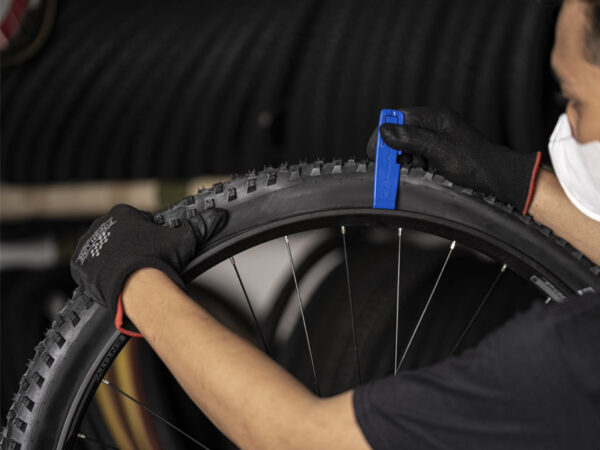 4 Signs to Fix or Replace Your Mountain Bike Wheels - Rodalink